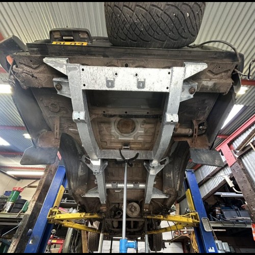 DISCOVERY 2 REAR HALF CHASSIS 1900MM LONG