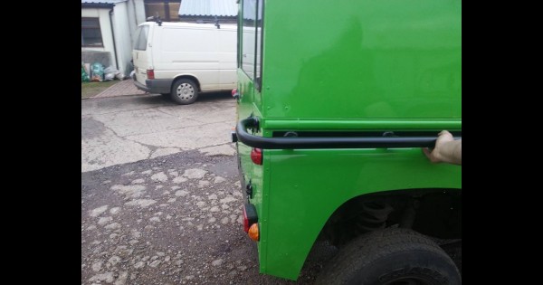DEFENDER WRAPAROUND TUB BODY SLIDERS